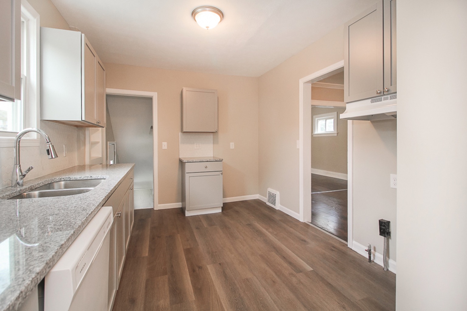 10917 Fidelity Ave, Cleveland, OH 44111 | Property Details | Lofty ...