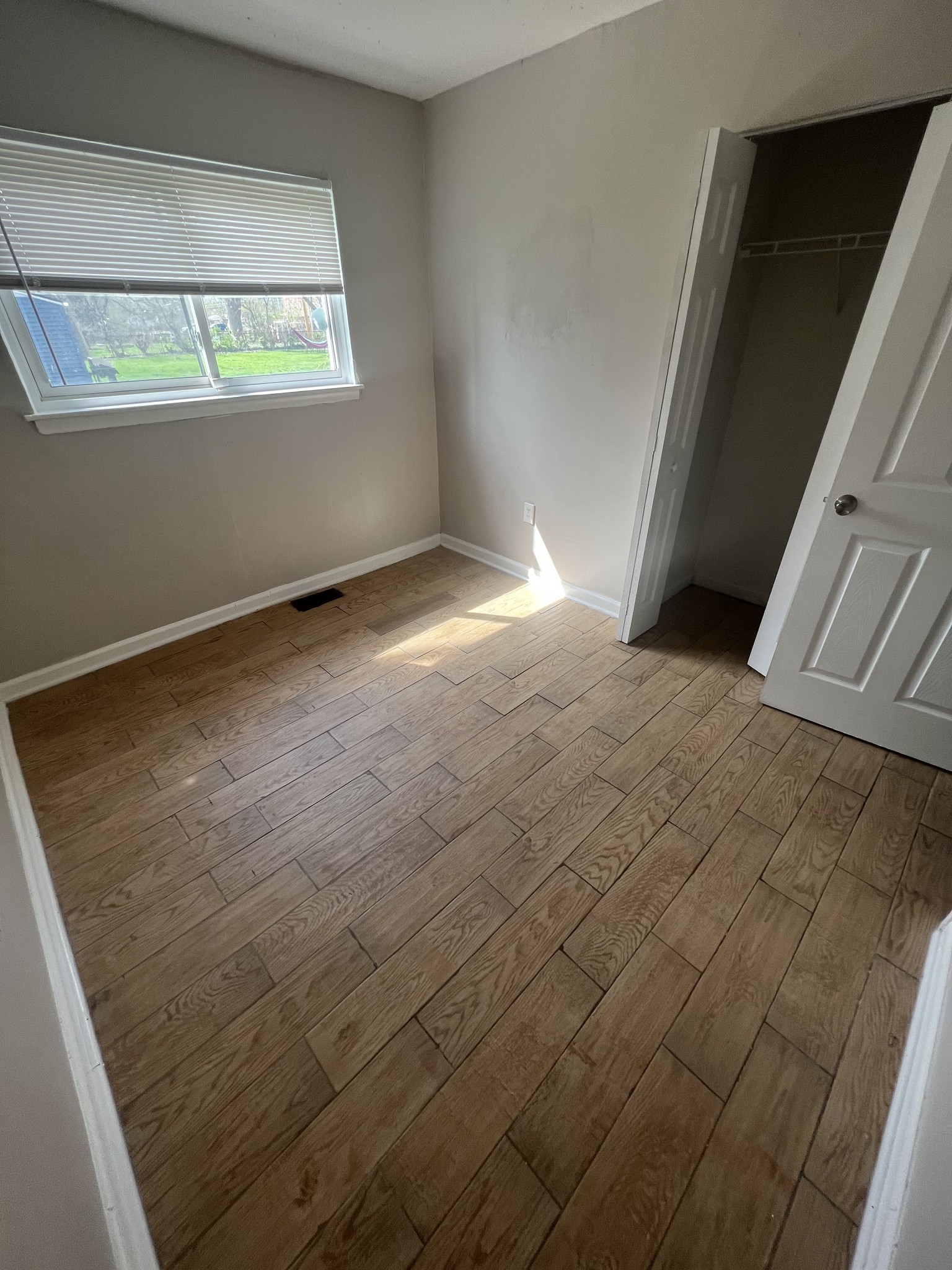 29172 Oakwood St, Inkster, MI 48141 | Property Details | Lofty | Future ...