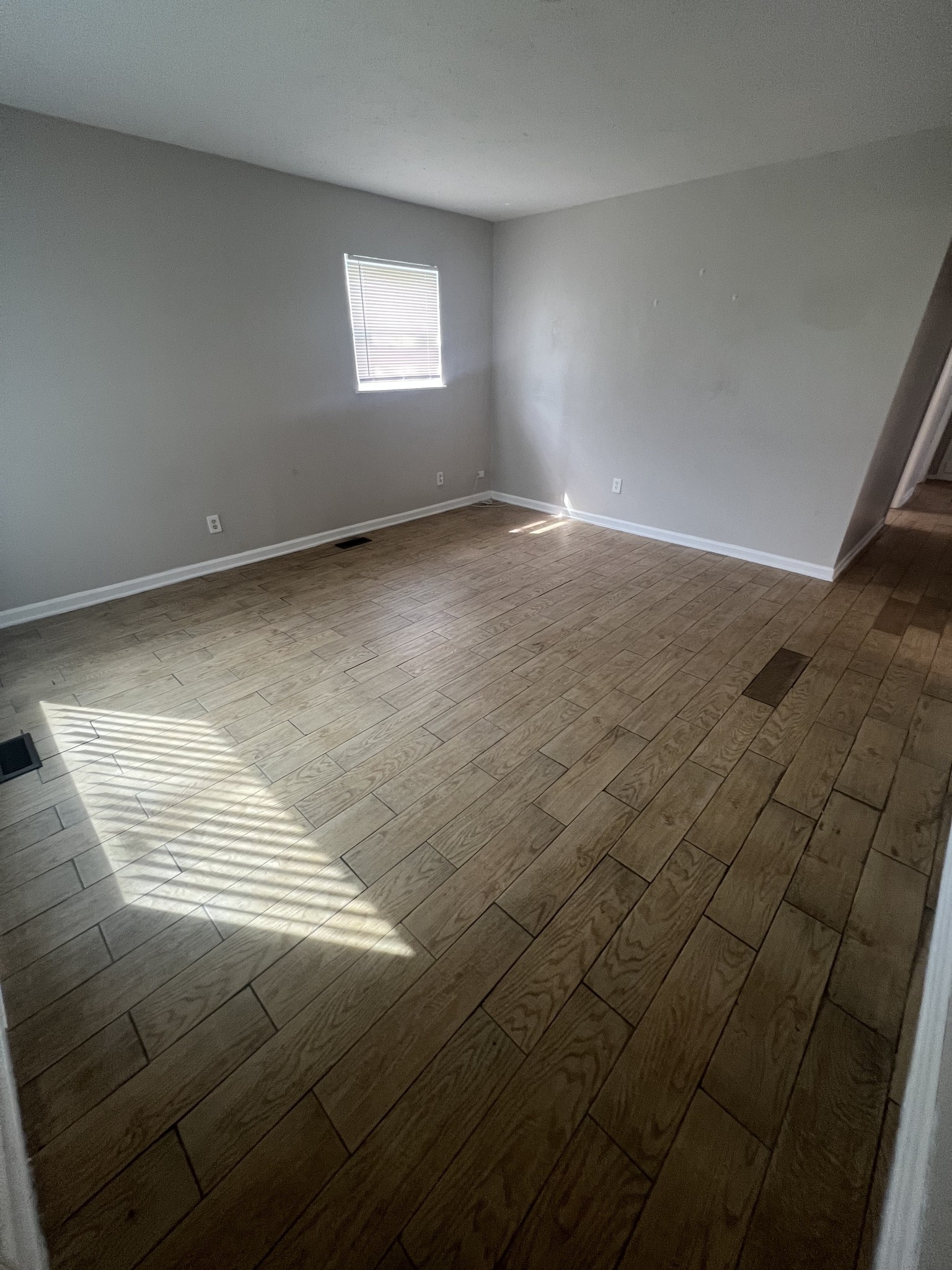 29172 Oakwood St, Inkster, MI 48141 | Property Details | Lofty | Future ...